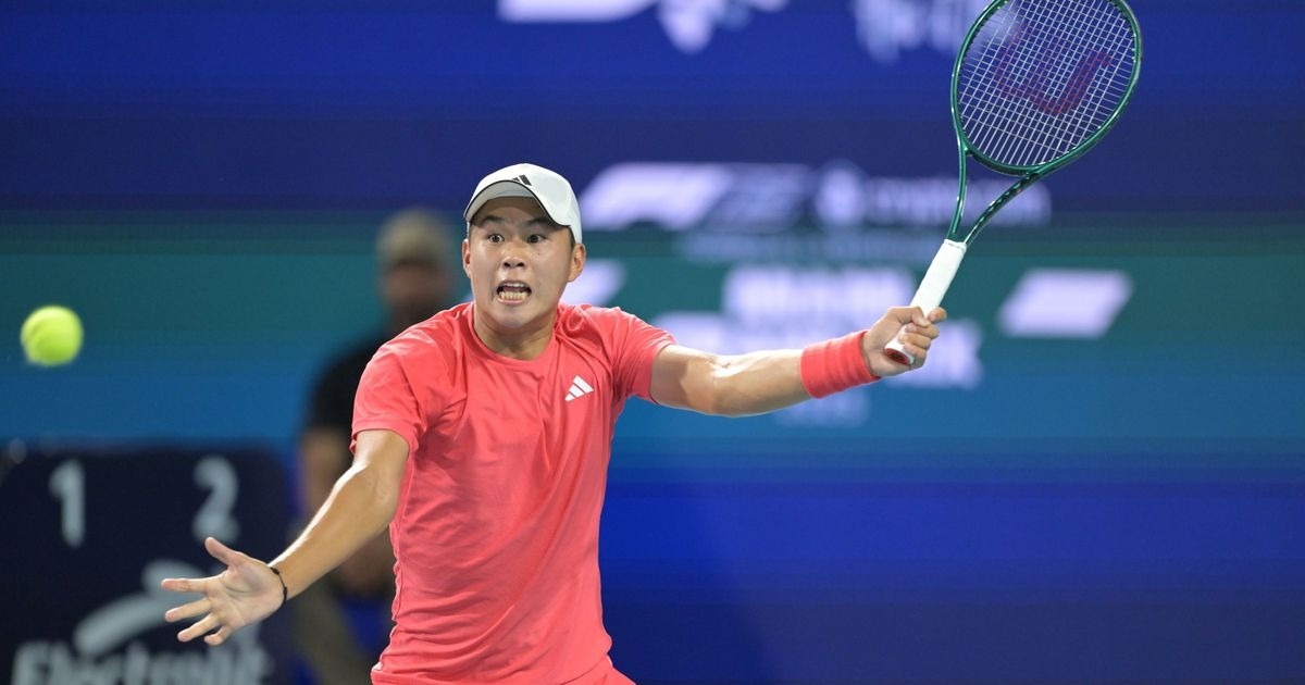 Learner Tien thua ngược ở vòng một Miami Mở rộng