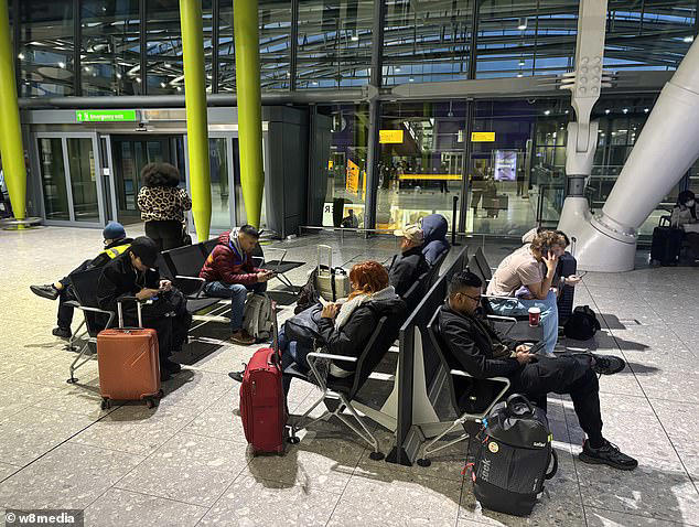 Heathrow Airport is CLOSED for at least 24 hours