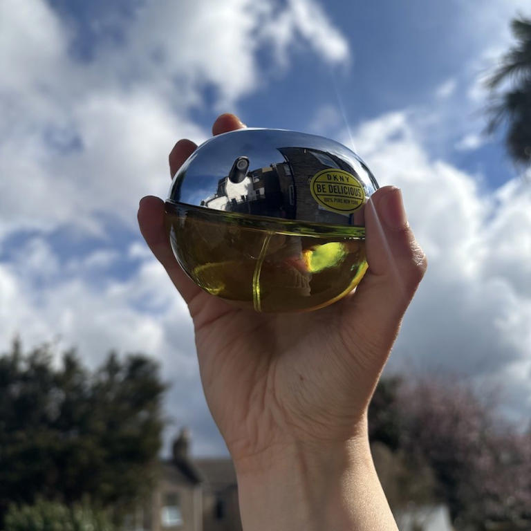 This iconic 00s perfume was my signature as a teen, but it still smells ...