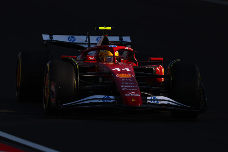 F1 Chinese GP LIVE: Lewis Hamilton starts sprint race on pole with arch ...