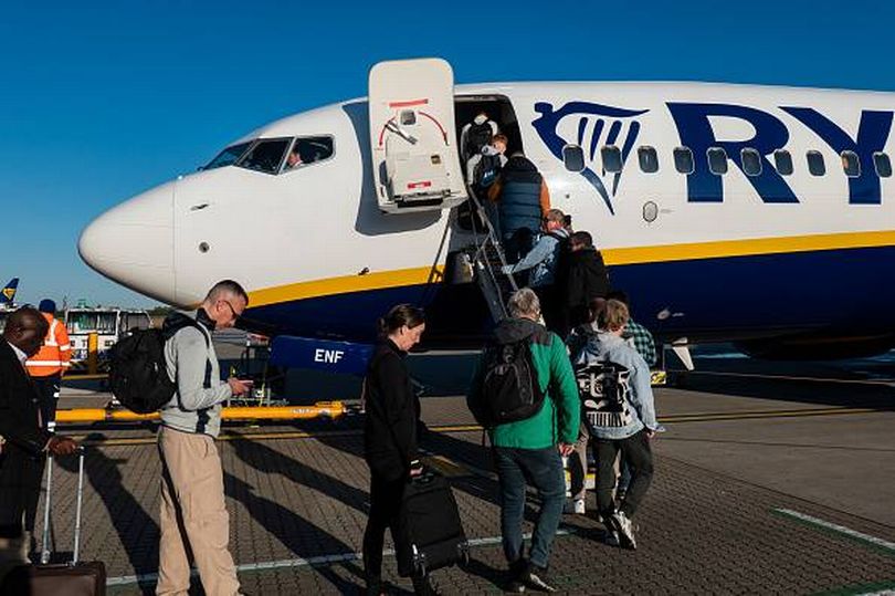 Ryanair issue flights update with people urged to act quickly