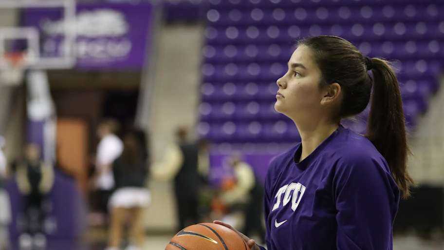 TCU WBB: Ella Hamlin - From "Underfrog" to NCAA Tournament Participant