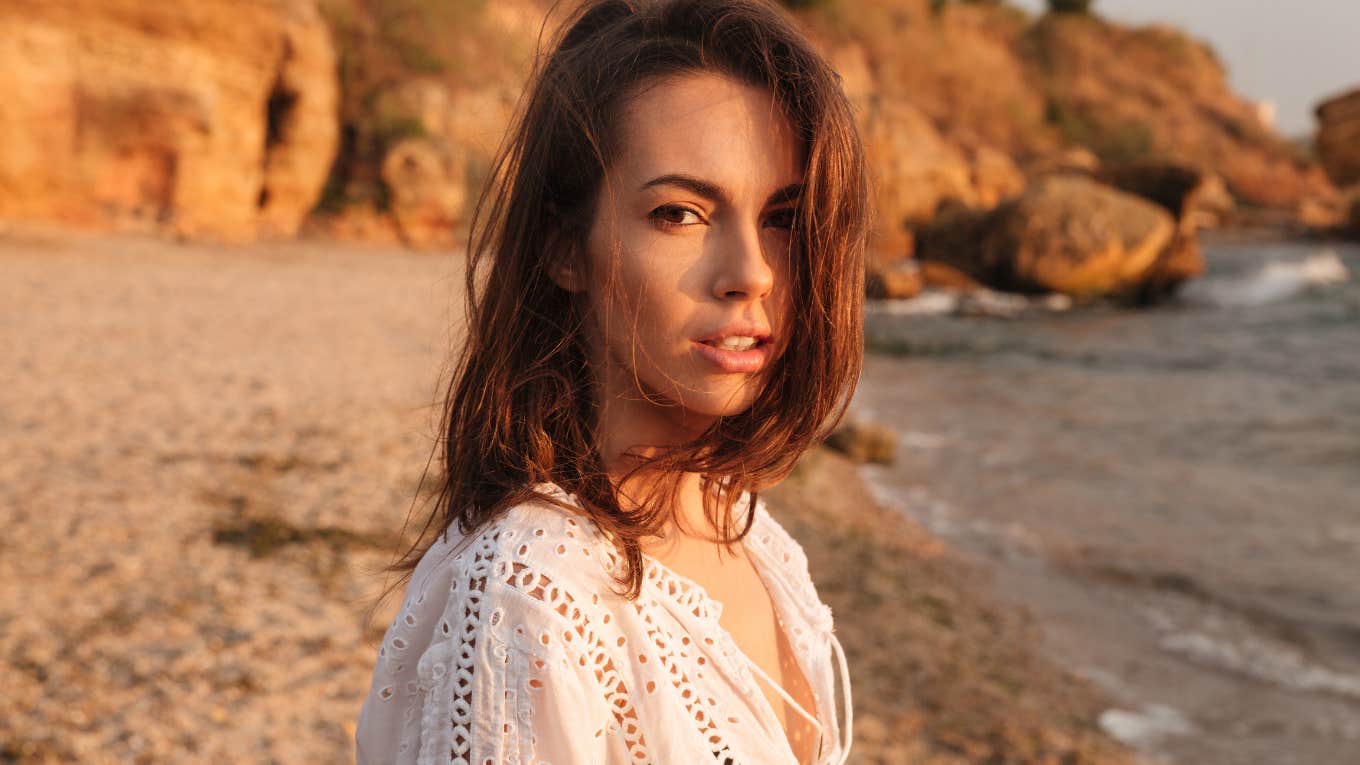 11 Behaviors That Seem Rude But Are Actually Signs Of A Person With ...