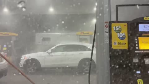 US: Thunderstorms Bring Intense Rain, Powerful Winds to Waco, Georgia