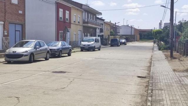 Adamo Telecom proyecta el despliegue de fibra óptica y 5G en Quiruelas ...