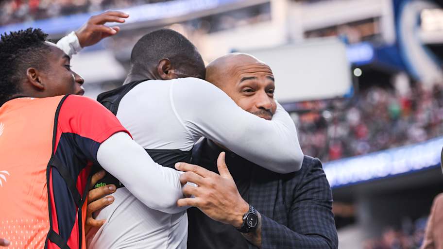 Panama celebrate with Thierry Henry in upset over USMNT in Concacaf ...