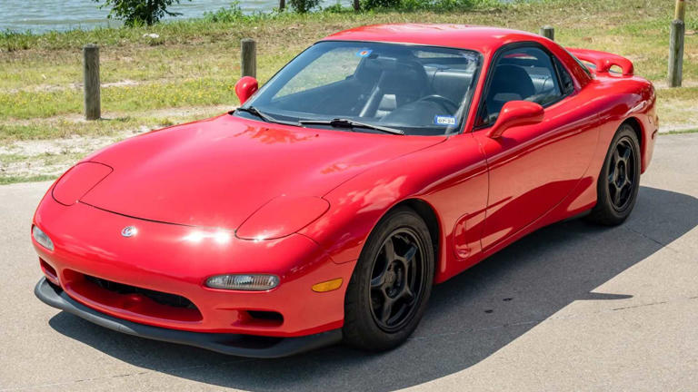 Here's How Much You'll Pay For A Mint Mazda RX-7