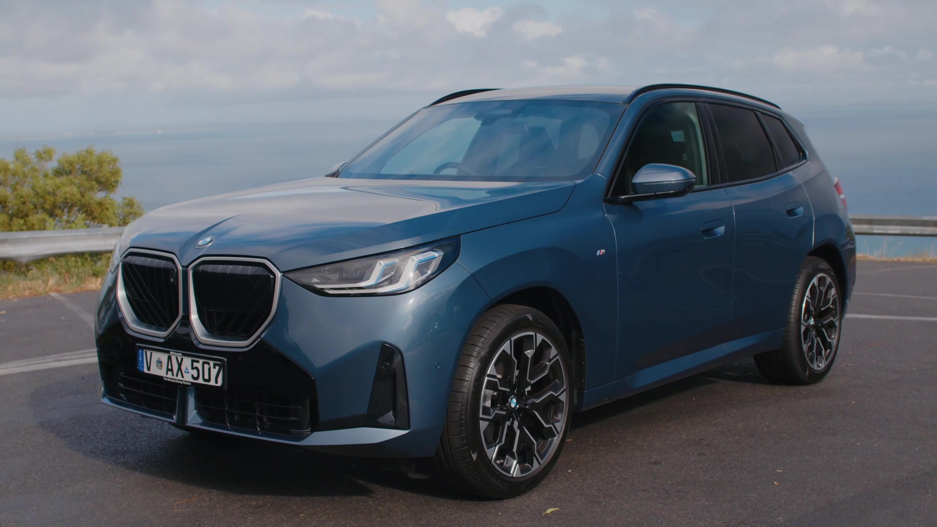 BMW X3 20i xDrive Design Preview in Arctic Race Blue Metallic