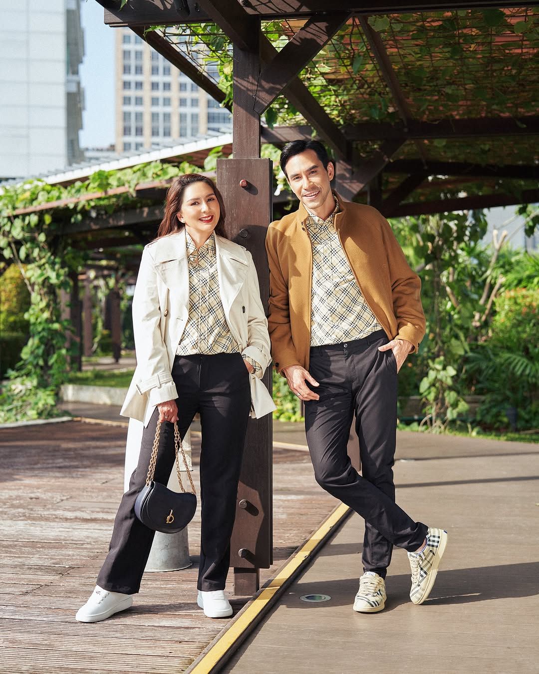 Pemotretan Couple Darius Sinathrya dan Donna Agnesia, Tampil Mewah dan ...