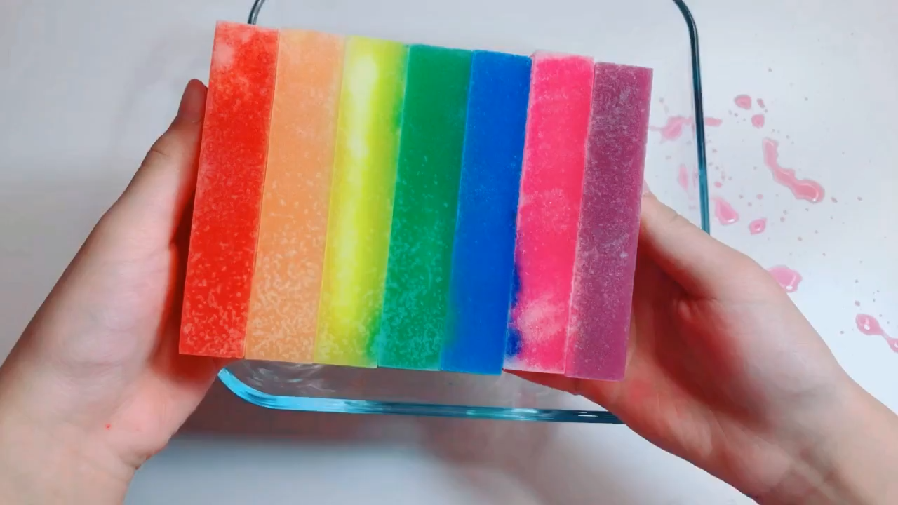 Satisfying Squeezing The Colorful Foam