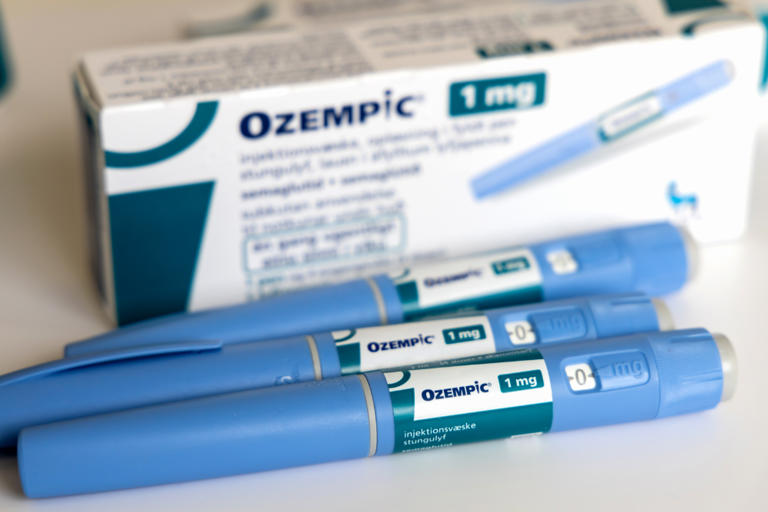 New Study Uncovers Unexpected Brain Effects of Popular Weight-Loss Drug