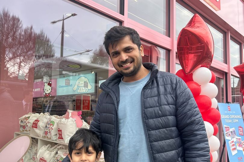 Edinburgh Miniso Princes Street shoppers wait in huge queues from dawn ...