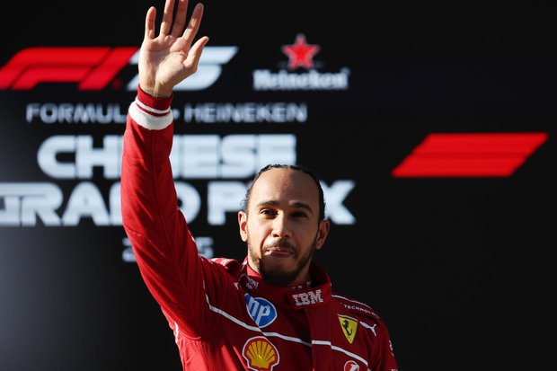 Hamilton, tras su primera “mini-pole” con Ferrari: “Feliz y orgulloso ...