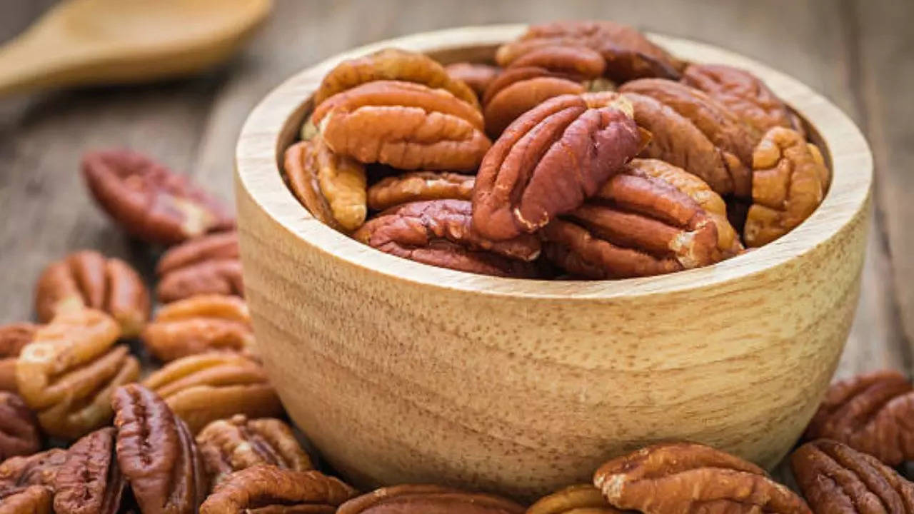 Ditch Junk Food! THIS Tasty Snack Swap Can Help Lower Cholesterol ...