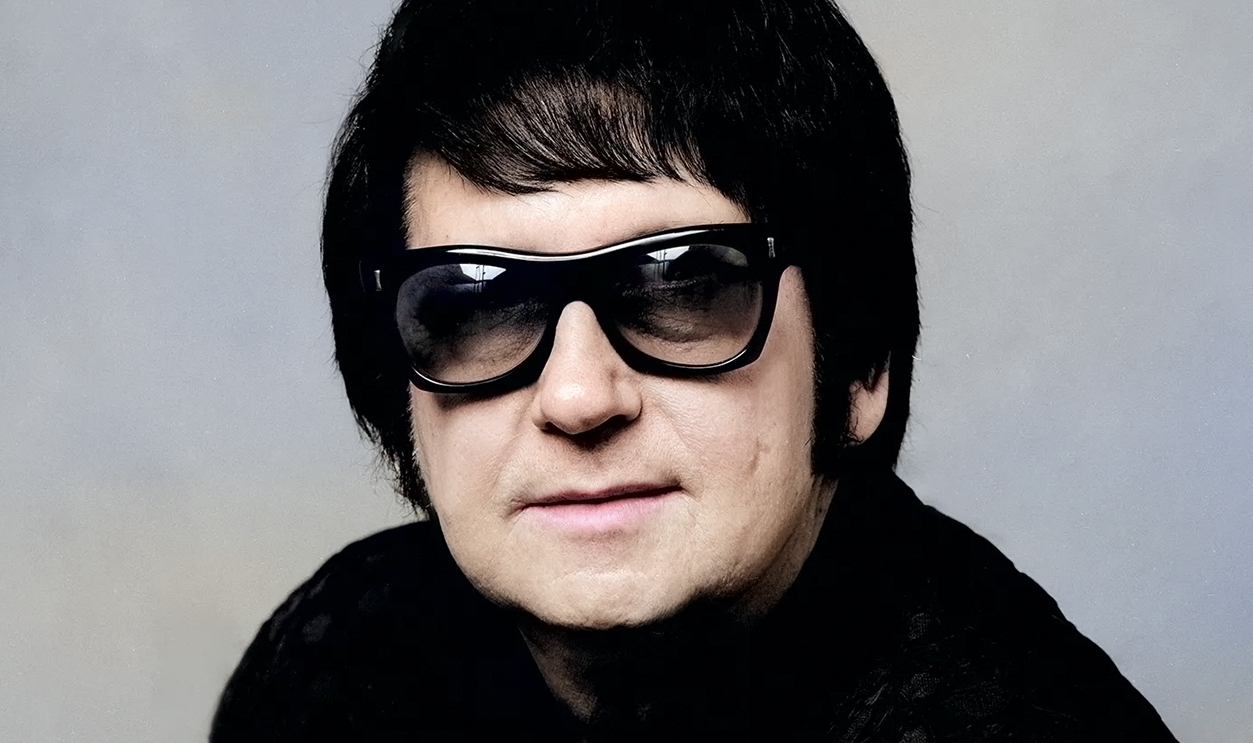 Roy Orbison’s Life Took The Most Tragic Turn