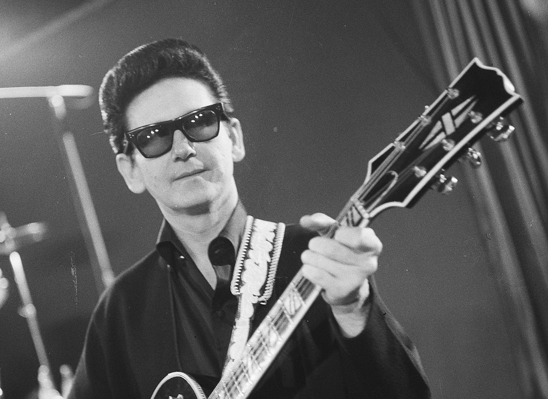Roy Orbison’s Life Took The Most Tragic Turn