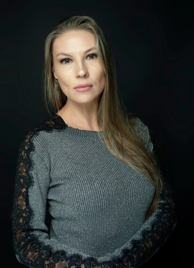 The Hangout: A (caring) bridge over troubled water