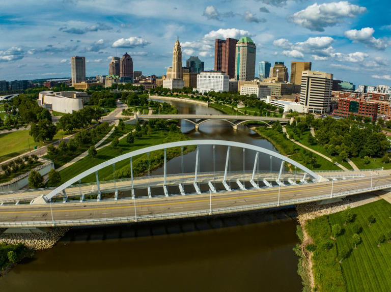 Seasonable weather going into the weekend, tracking building rain chances
