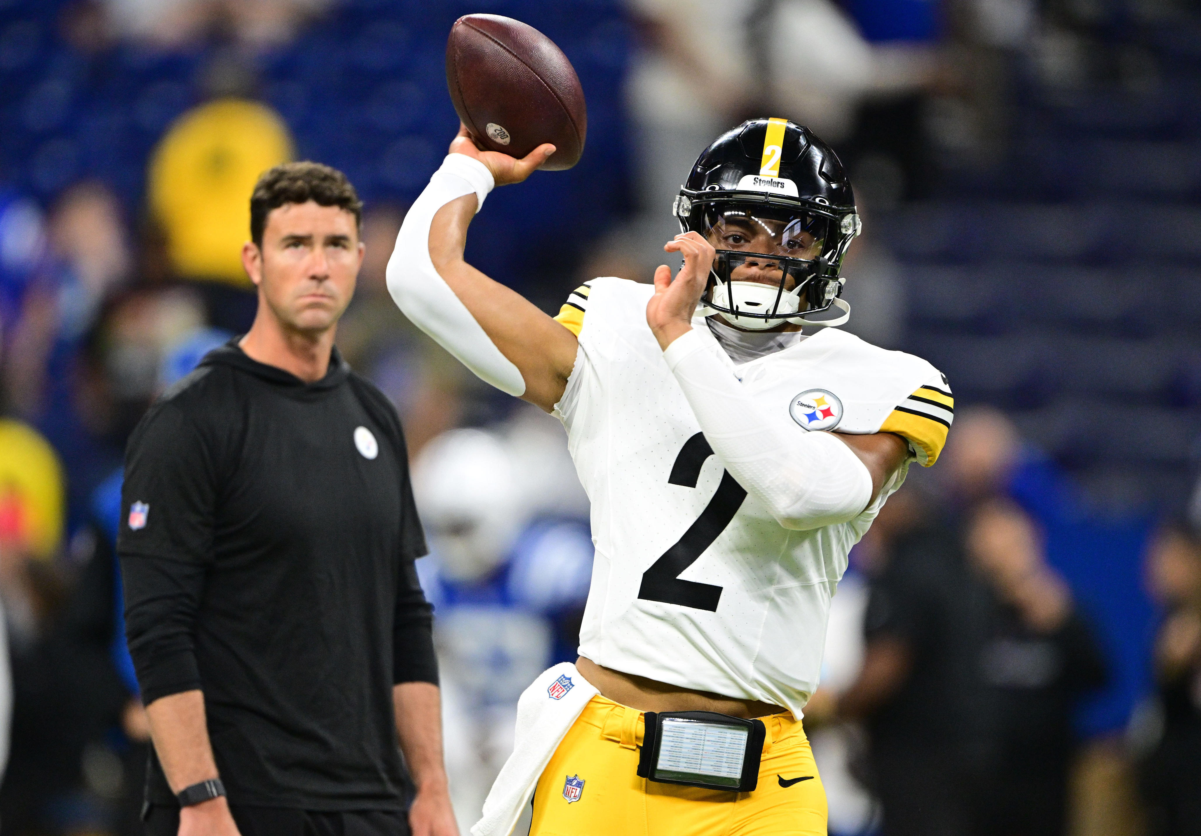 Justin Fields' message for New York Jets fans after signing during NFL ...