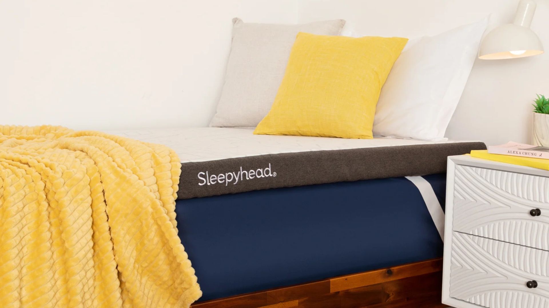 I've been sleeping on the Sleepyhead Mattress Topper for 3 weeks — and ...