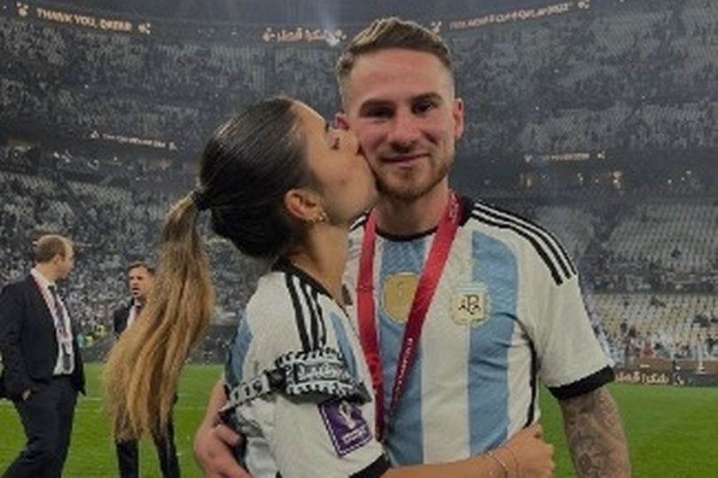 Liverpool star having baby with best friend of bikini bombshell ex ...