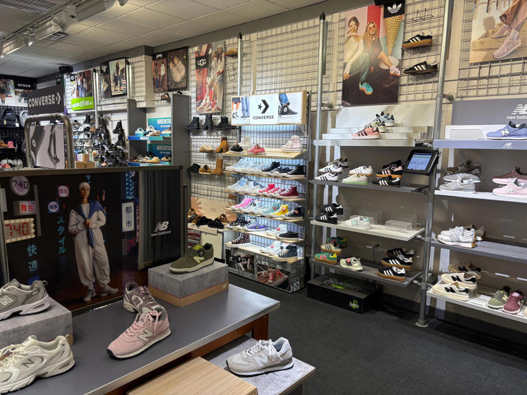 Oakdale Commons is losing another store. When is the last day to shop ...