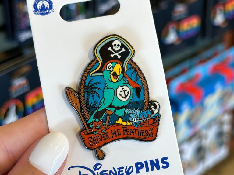 NEW Pirates of the Caribbean Pins Featuring Peg-Leg Pete, Captain Redd ...