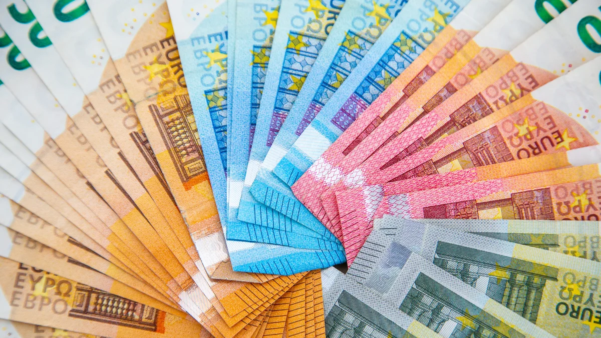 Adiós a los billetes de 10, 20, 50 y 100 euros en julio: qué hacer para ...