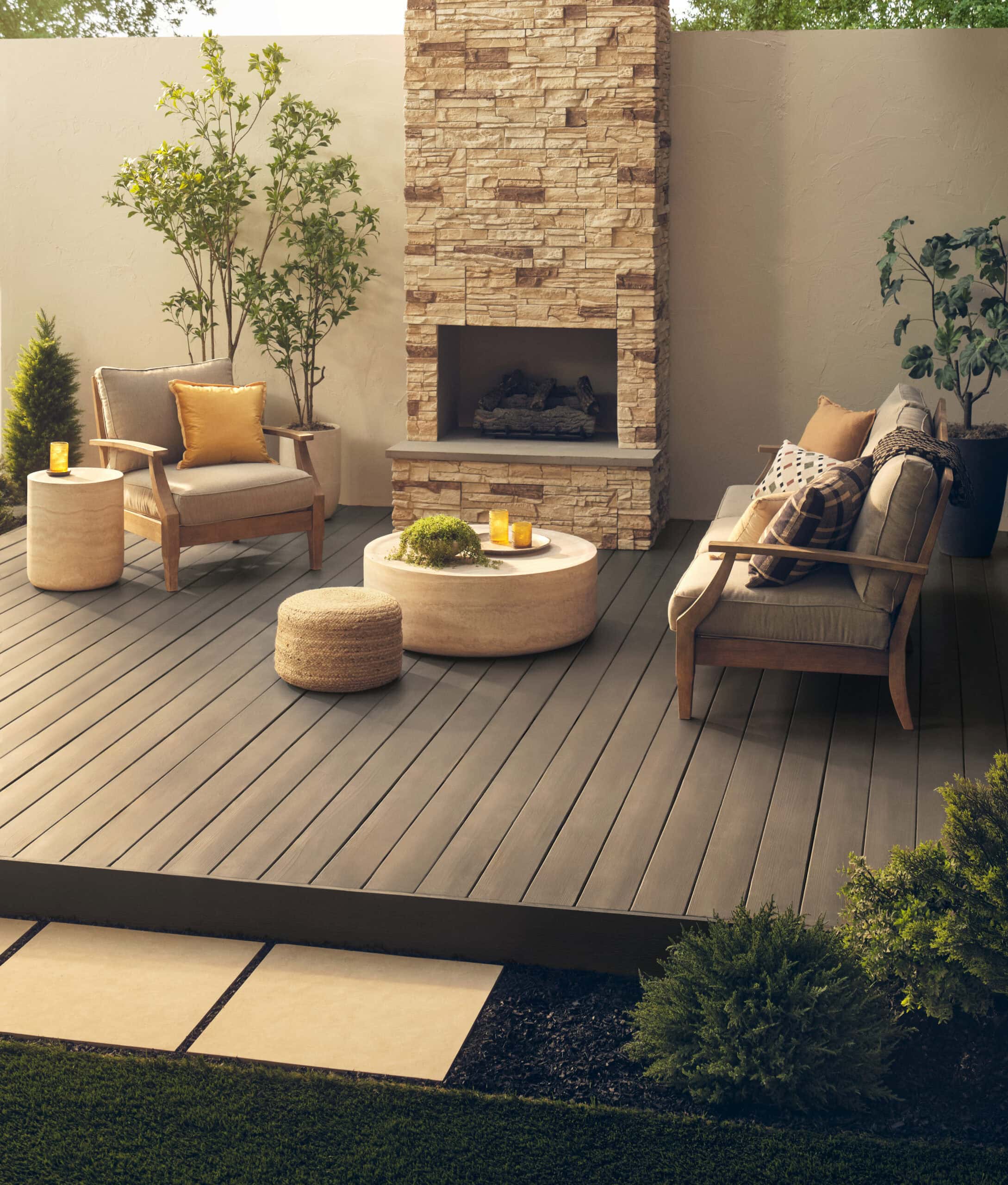 Cabot® Unveils Burnt Hickory as 2025 Color of the Year