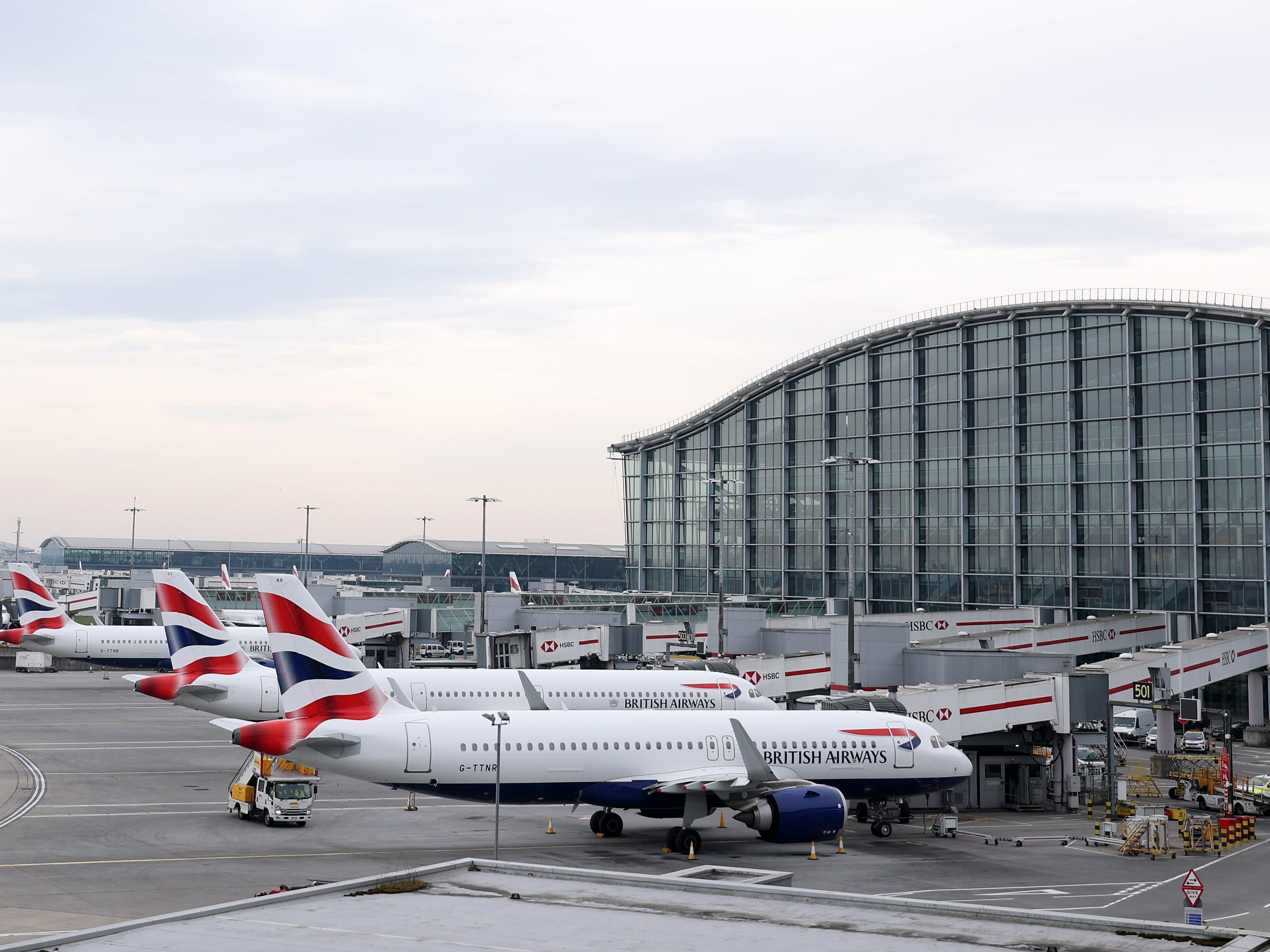 Is Heathrow Airport closed? Here's what to know if you're flying to ...
