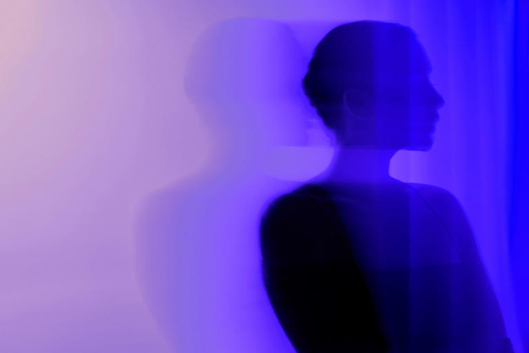 Itchy ears, anxiety, joint pain—8 subtle perimenopause symptoms you ...