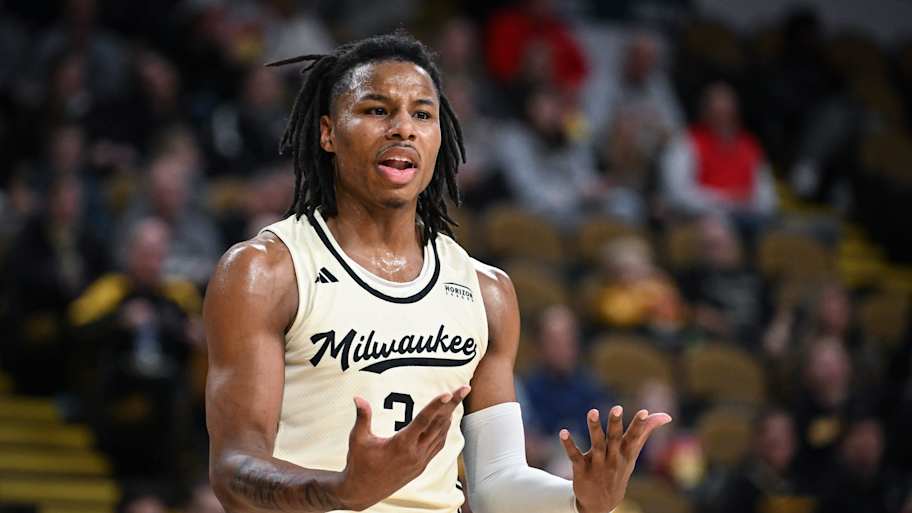 Texas A&M Aggies Interested in Milwaukee Transfer Forward Jamichael ...