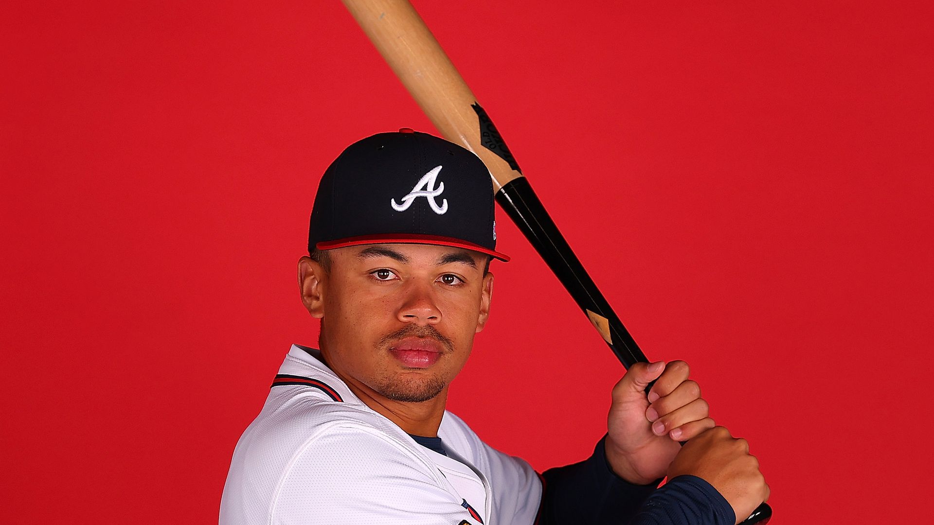 Braves select Drake Baldwin, Héctor Neris and Enyel de los Santos to major league roster