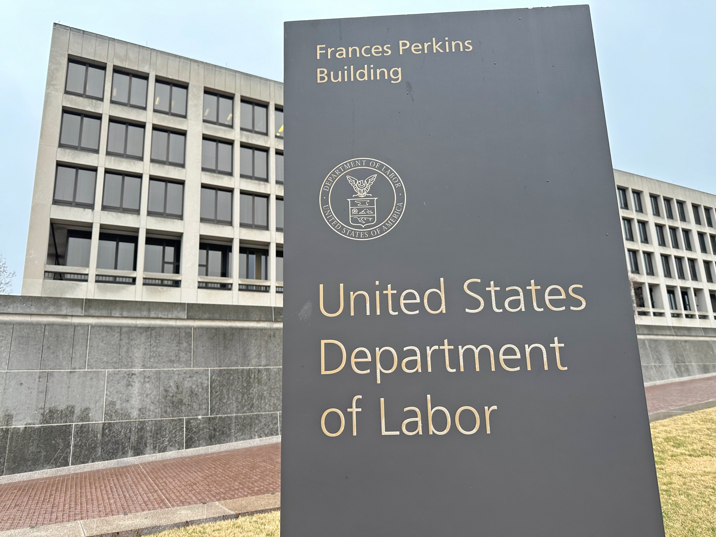 Trump EEOC Offers Guidance on 'DEI-Related Discrimination'
