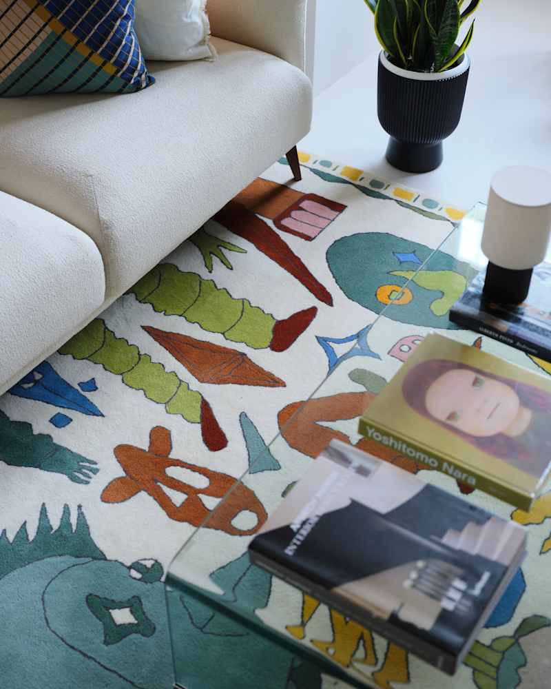 A 388-Square-Foot Home Was a Gray Box "With No Signs of Life" (Look at ...