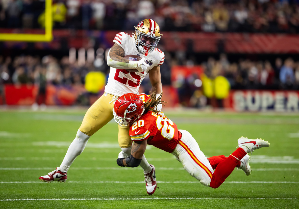 Chiefs' new RB Elijah Mitchell signals he's ready for fresh start in ...