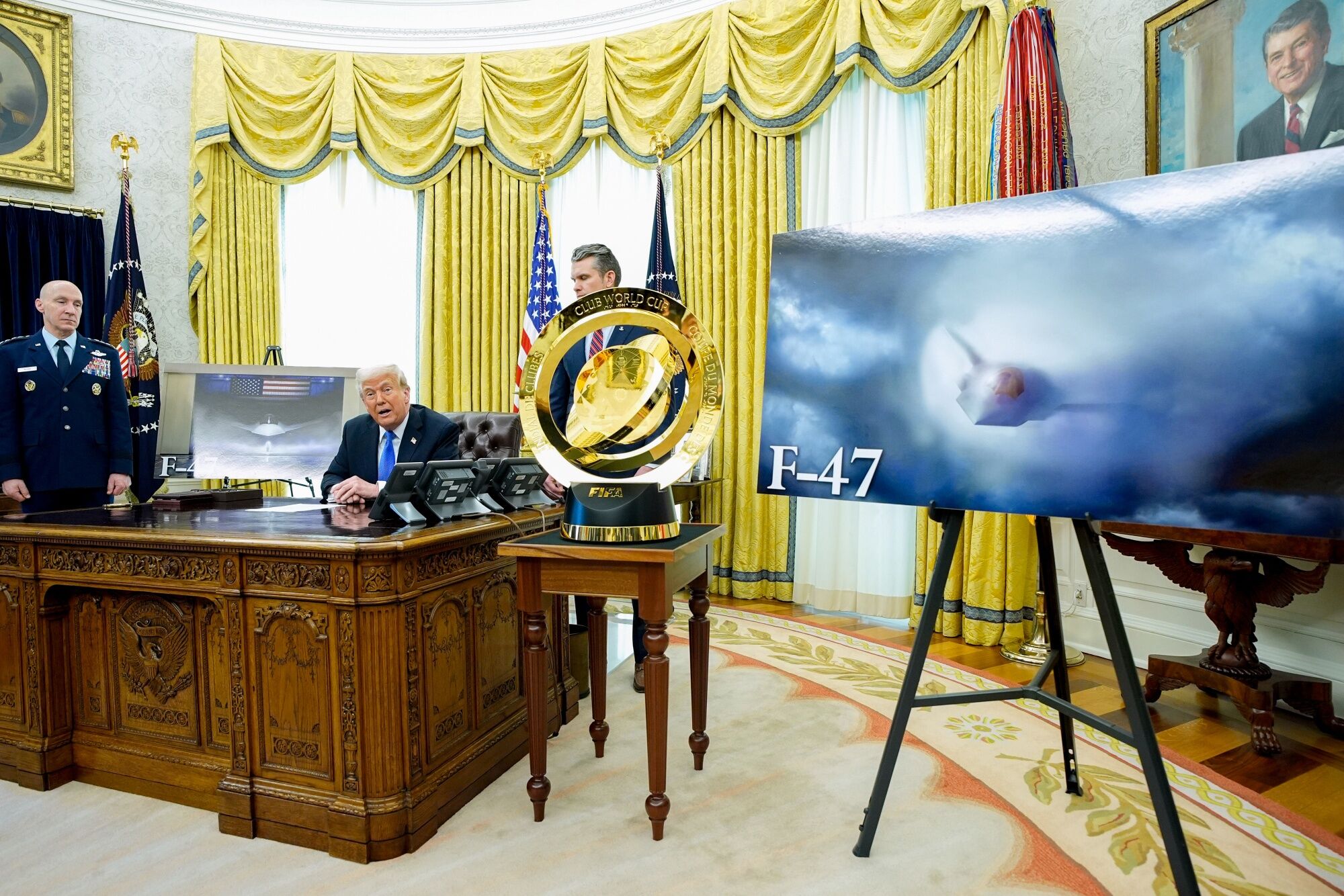 Boeing Wins Bid for Futuristic US Fighter Jet With Eye on China