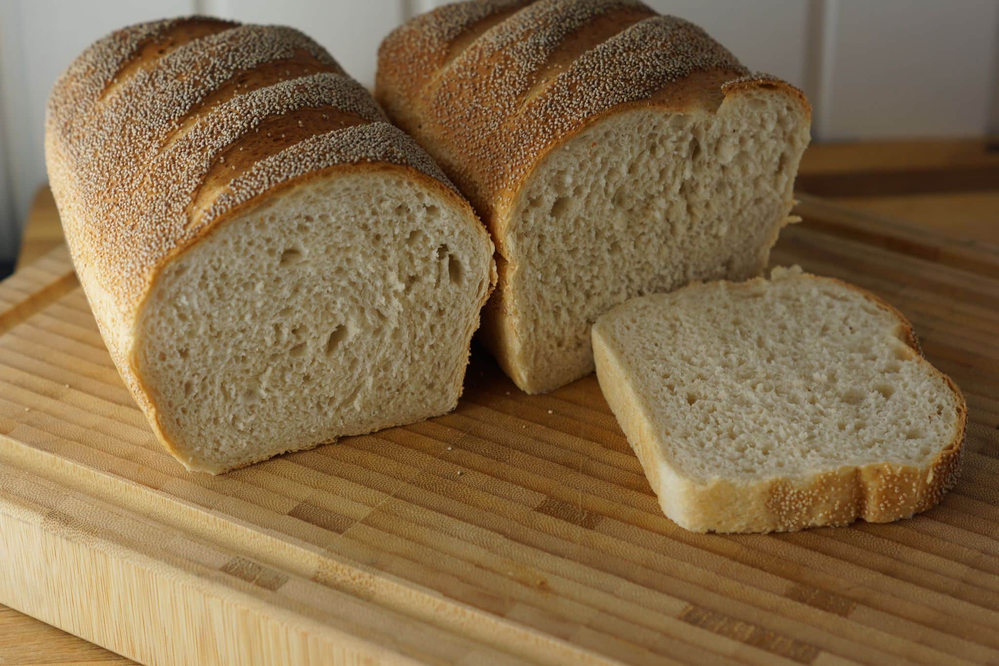 Homemade White Bread – Soft, Fluffy, and better than anything store bought