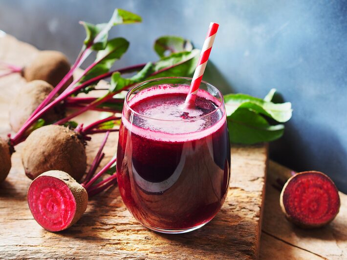Suco de beterraba com batata-doce; veja benefícios e como preparar