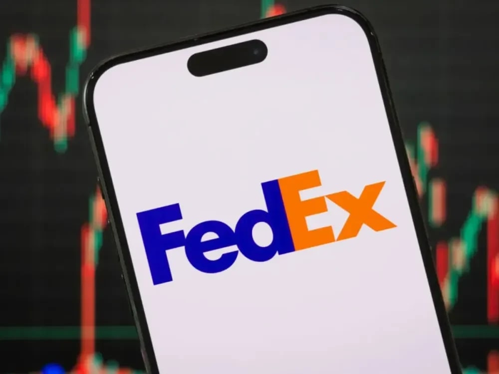 FedEx Stock Attracts Slew Of Price Target Cuts Post Disappointing ...