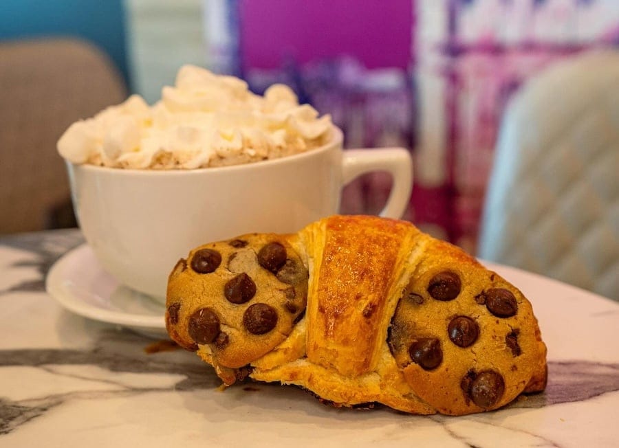 Duchess Cookies is now serving its gooey creations at Smith Haven Mall