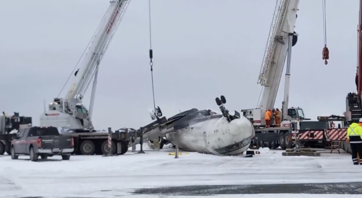 Canada releases early findings on Delta flight from MSP that crashed in ...