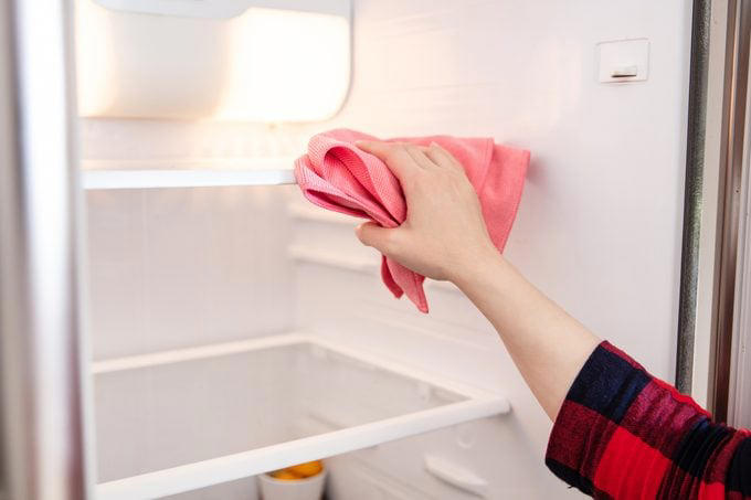 42 Cleaning Tips from People Who Always Have a Spotless Home