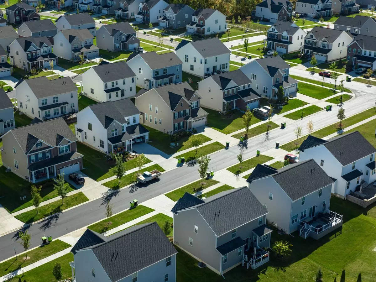 Are you truly middle-class in America? Here’s what you need to earn in ...