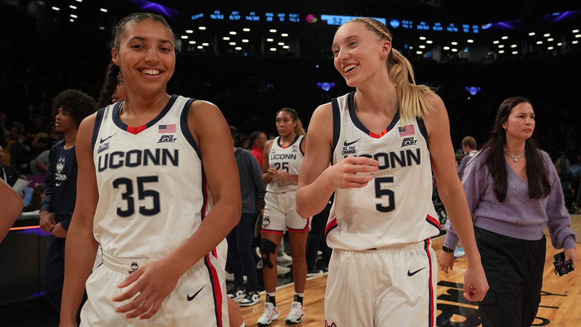 This UConn star is still undecided about entering the WNBA Draft