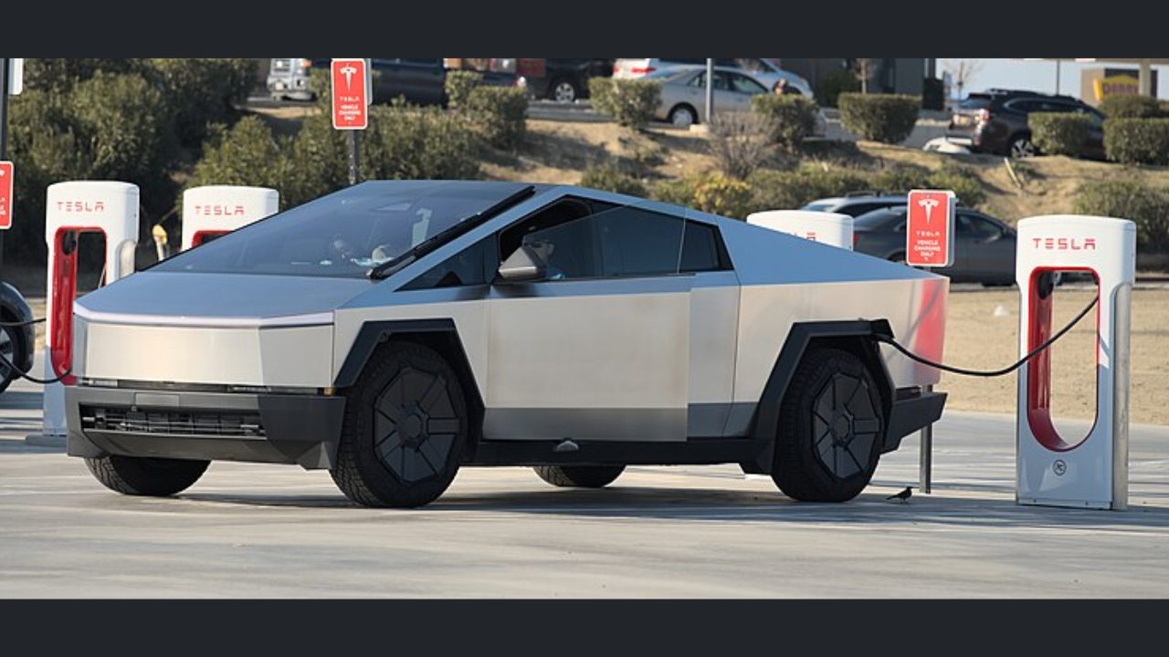 Tesla’s Recall Problem Isn’t Slowing Down: 10 Recalls That Turned Heads