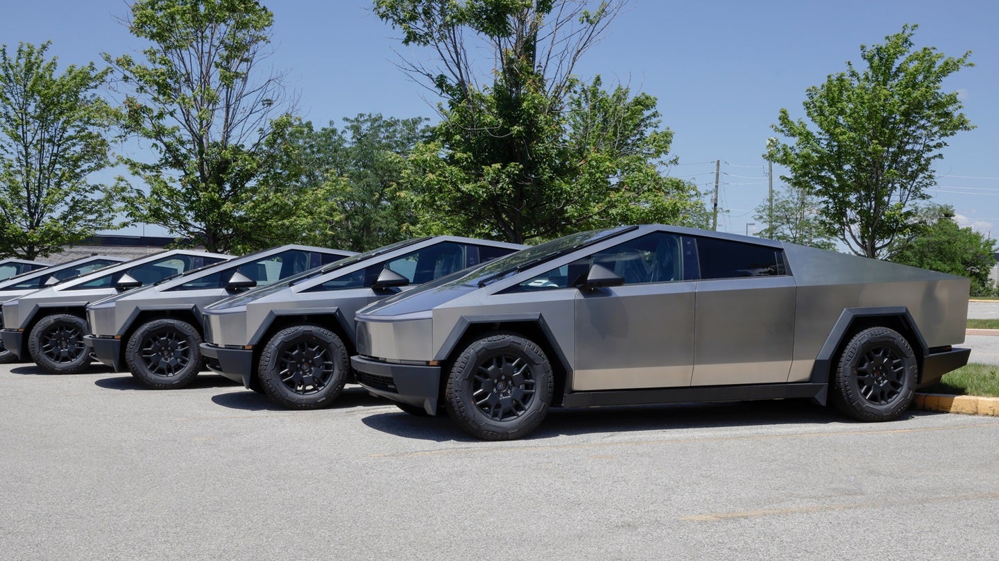 Tesla recalls over 46,096 Cybertrucks for exterior trim issue