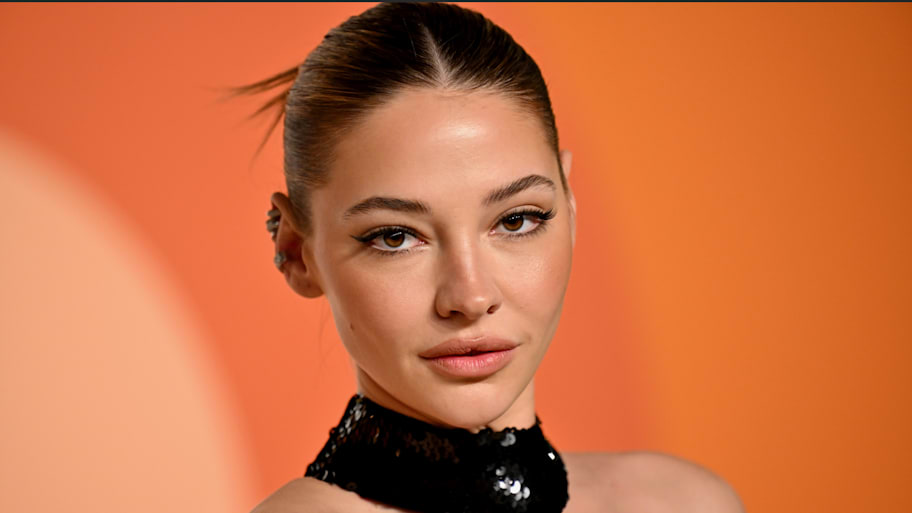 Madelyn Cline Has the Most Savage Reaction to Being Set Up With Charles ...