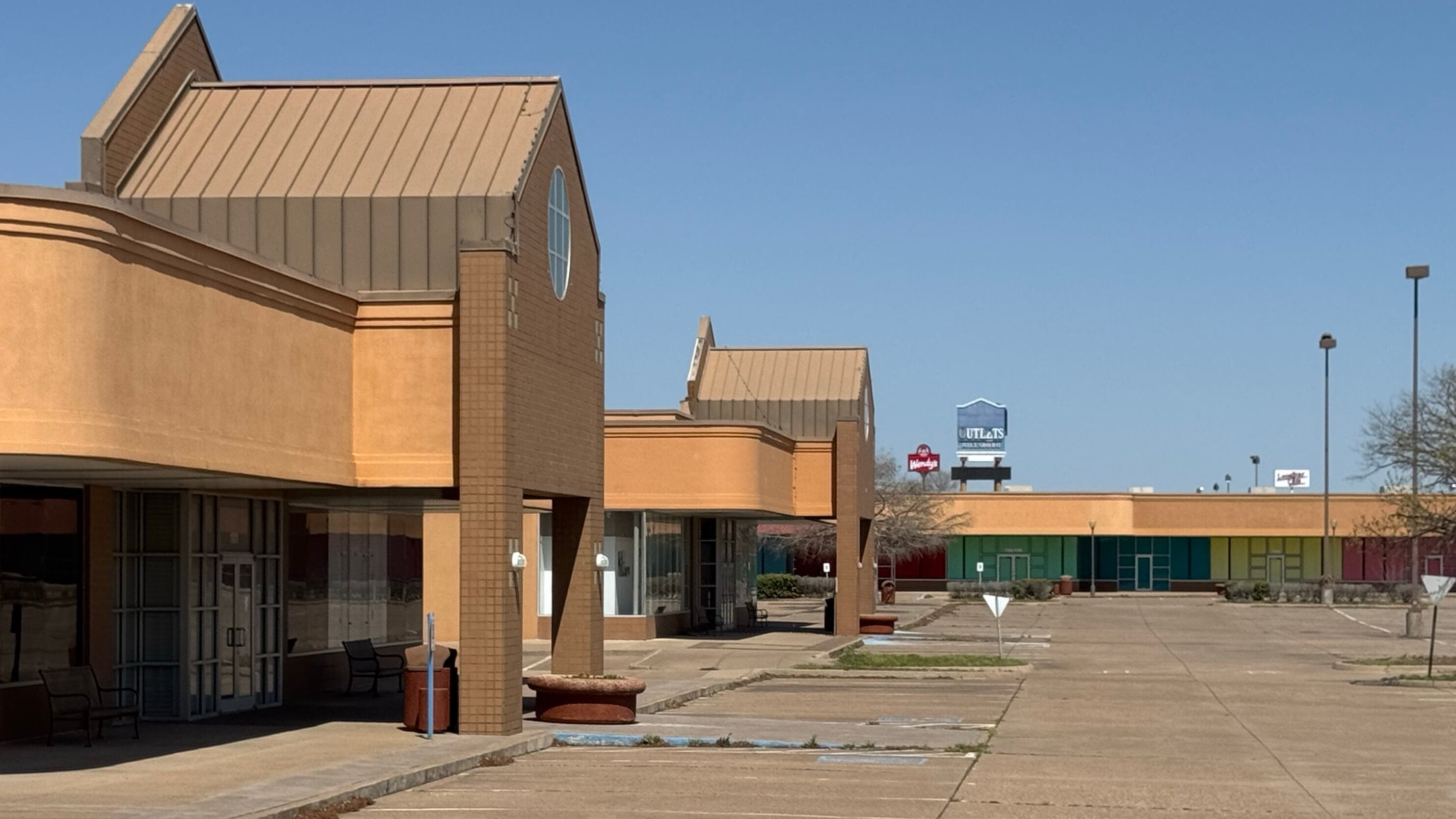 ‘Those days are just over’: Hillsboro’s outlet mall to make way for new ...