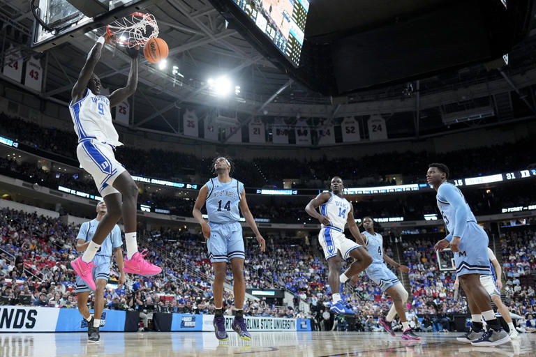 No. 1 seed Duke rolls past Mount St. Mary's 93-49 to open NCAAs in ...